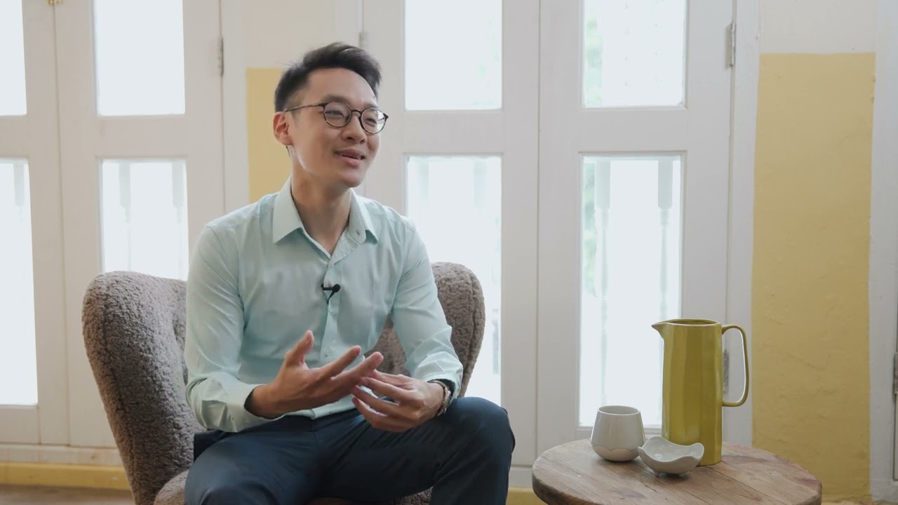 Inspiring Teacher of English Award 2022 (Teaching Award) Lim Zhan Yi ...