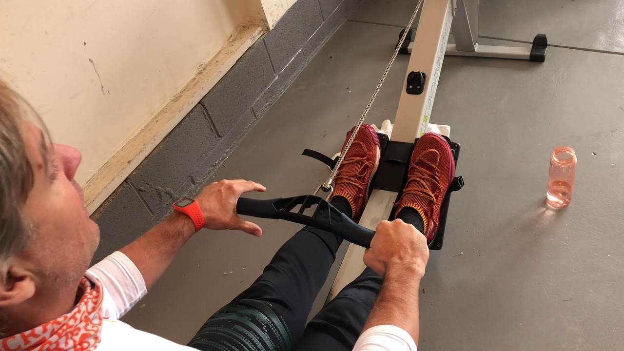 How to hold the Erg Handle - Julio2Row - YouTube