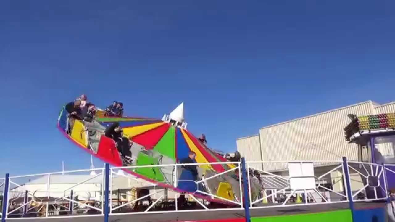 Butlins skegness funfair mexican hat - YouTube