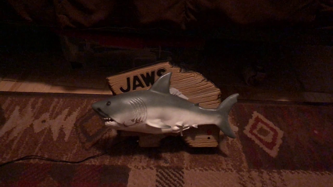 Jaws the singing shark (re-upload) - YouTube