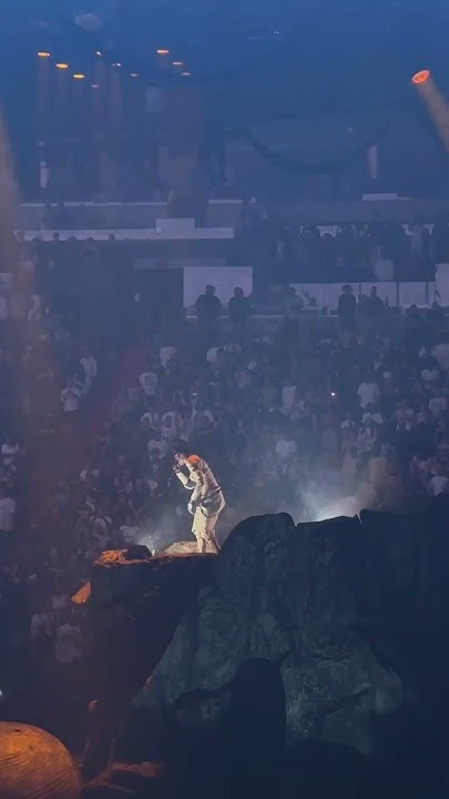 TRAVIS SCOTT PERFORMING CIRCUS MAXIMUS AT KASEYA CENTER MIAMI FLORIDA 2023 #travisscott #utopia ...