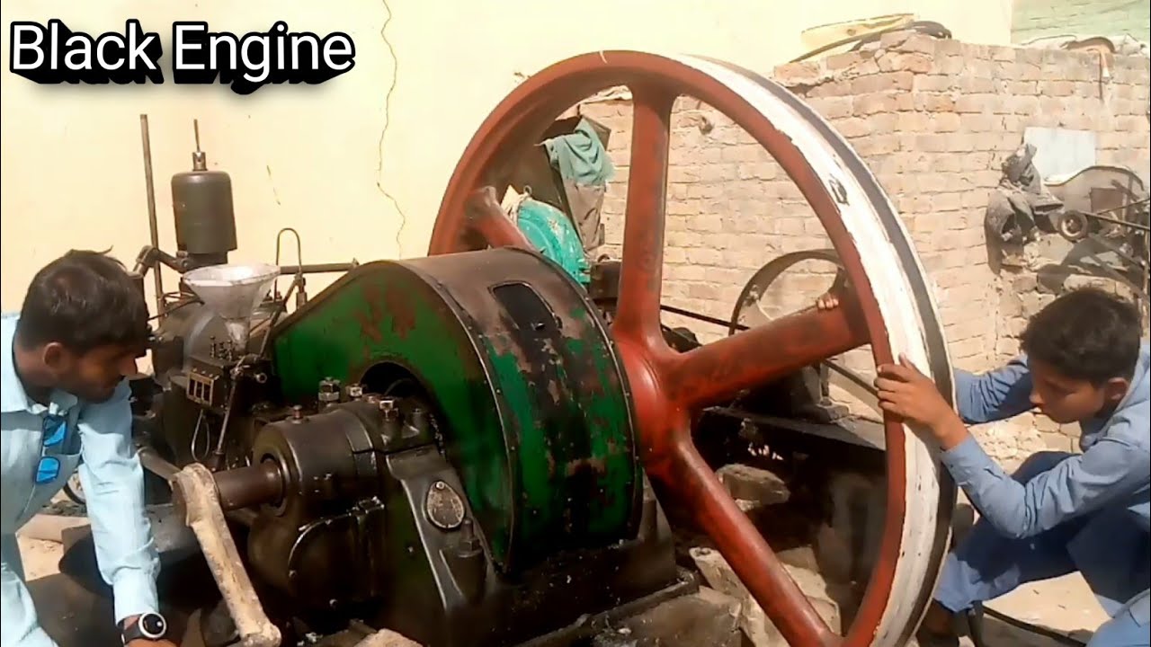 Beautiful old Ruston Engine Starting// Ruston Hornsby Engine - YouTube