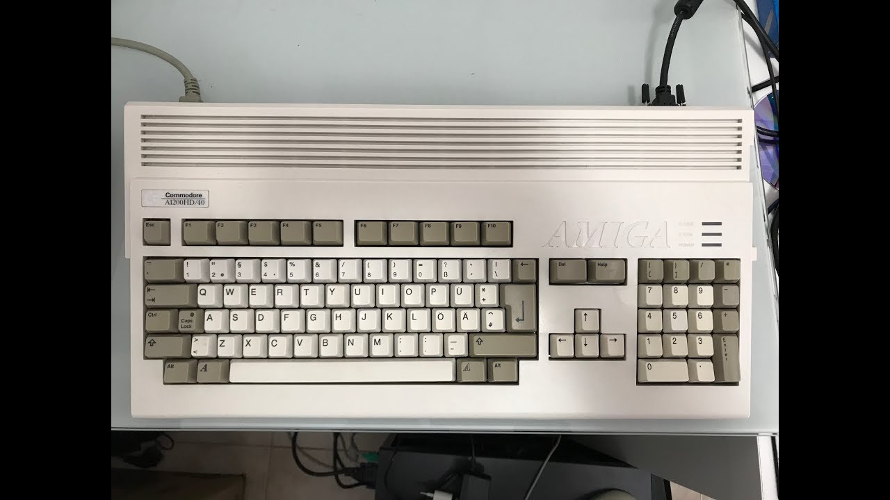 Overview of my enhanced Amiga 1200 - YouTube