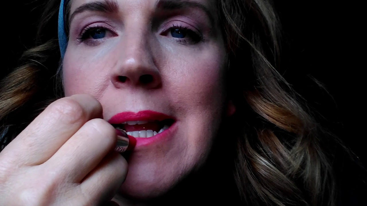 Tutorial saca partido a tus labios - YouTube