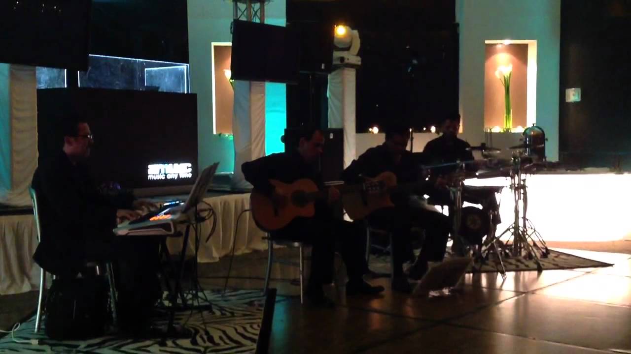 Brío - Jesse Cook - YouTube