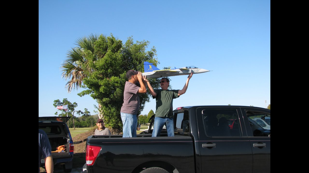 RC Gryphon EDF Jet Pick-Up Truck Hand Lauch Maiden - YouTube