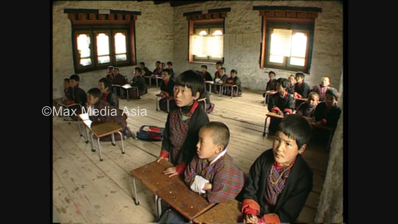Bhutan Himalaya Sephu Primary School Children Singing Learning ...