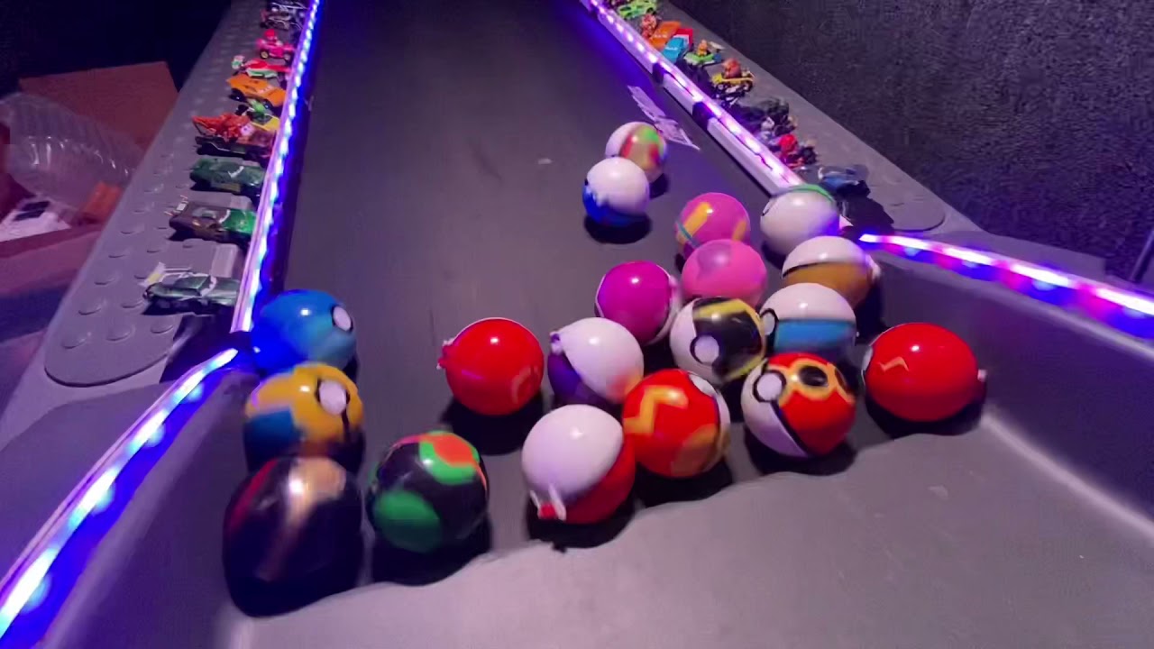 Pokémon Pokeball Battle Royale 🔥 - YouTube