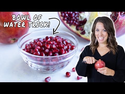 How to Cut & Seed a Pomegranate - Quick and Easy!