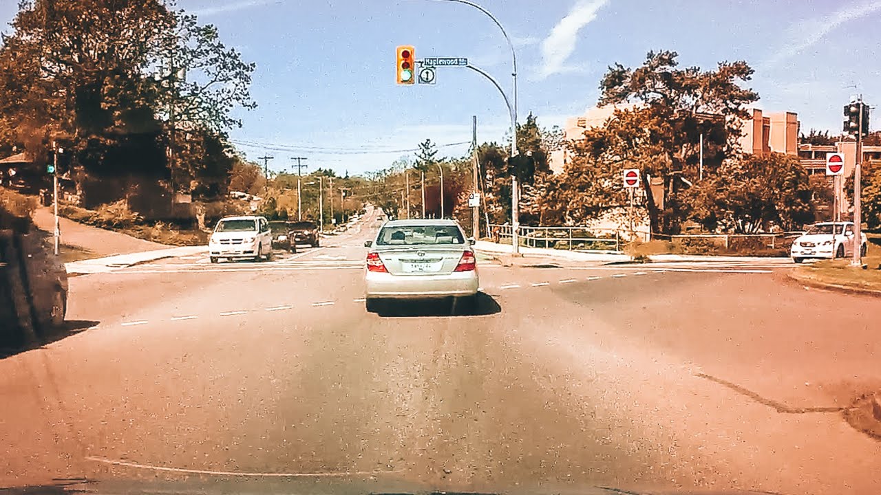 Navigating Complex Intersections: Green Circle with Arrow - YouTube