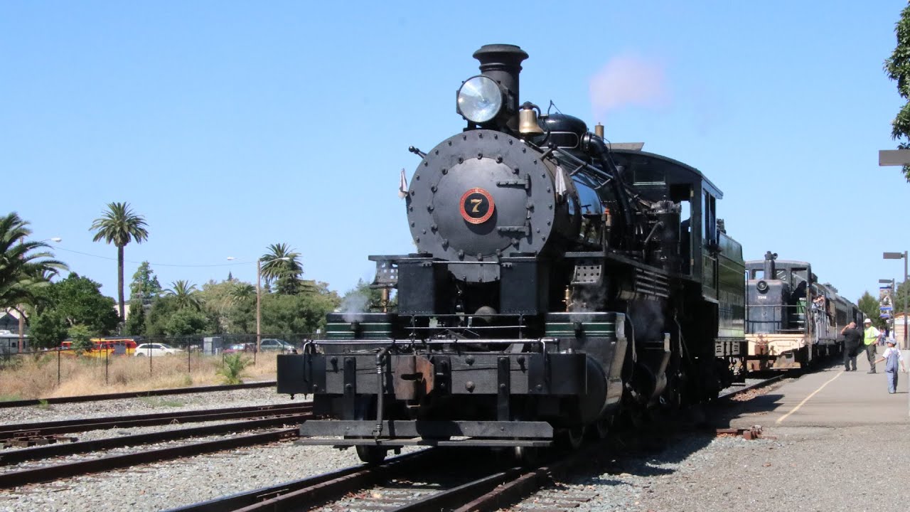 "Skookum" 2-4-4-2 Mallet on the Niles Canyon Railway in 2019 - YouTube