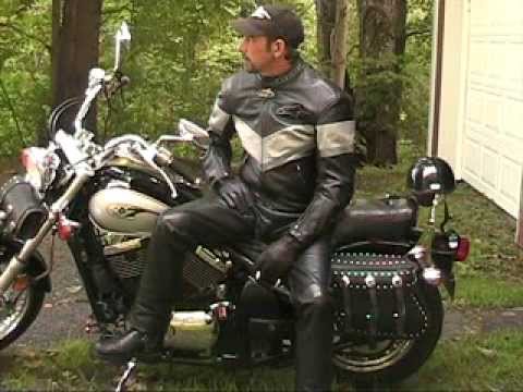 Quick leather smoke - YouTube