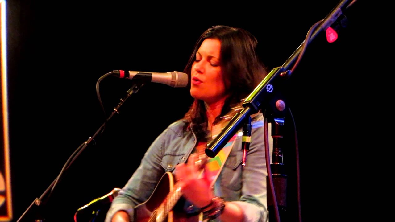 Tristan Prettyman- The Story - YouTube