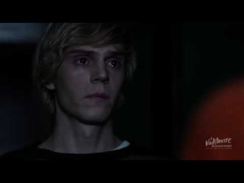 AHS Apocalypse - Violet perdona a Tate (Doblaje Latino) - YouTube