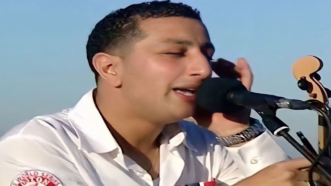 Abdellah daoudi - بعويناتي شفتو - YouTube