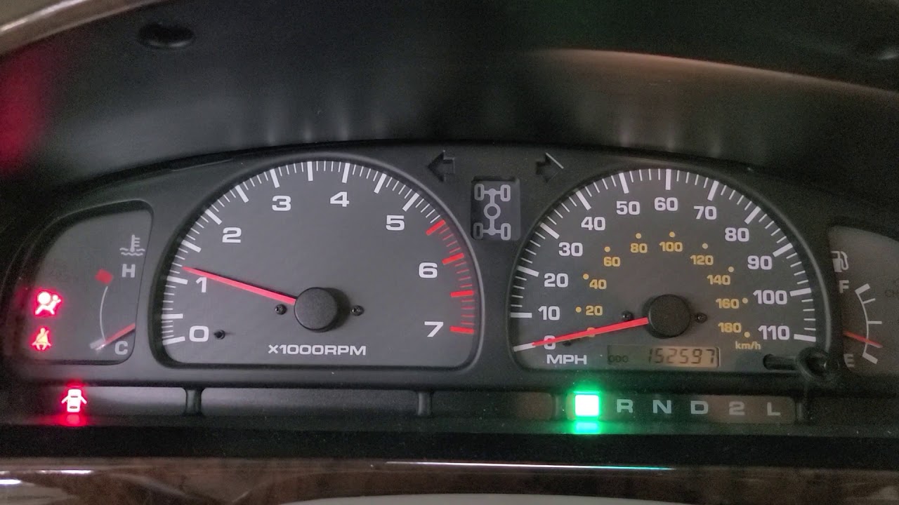 2002 4runner startup and engine bay - YouTube