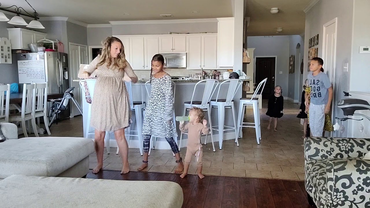 The Collins kids signature dance moves... - YouTube