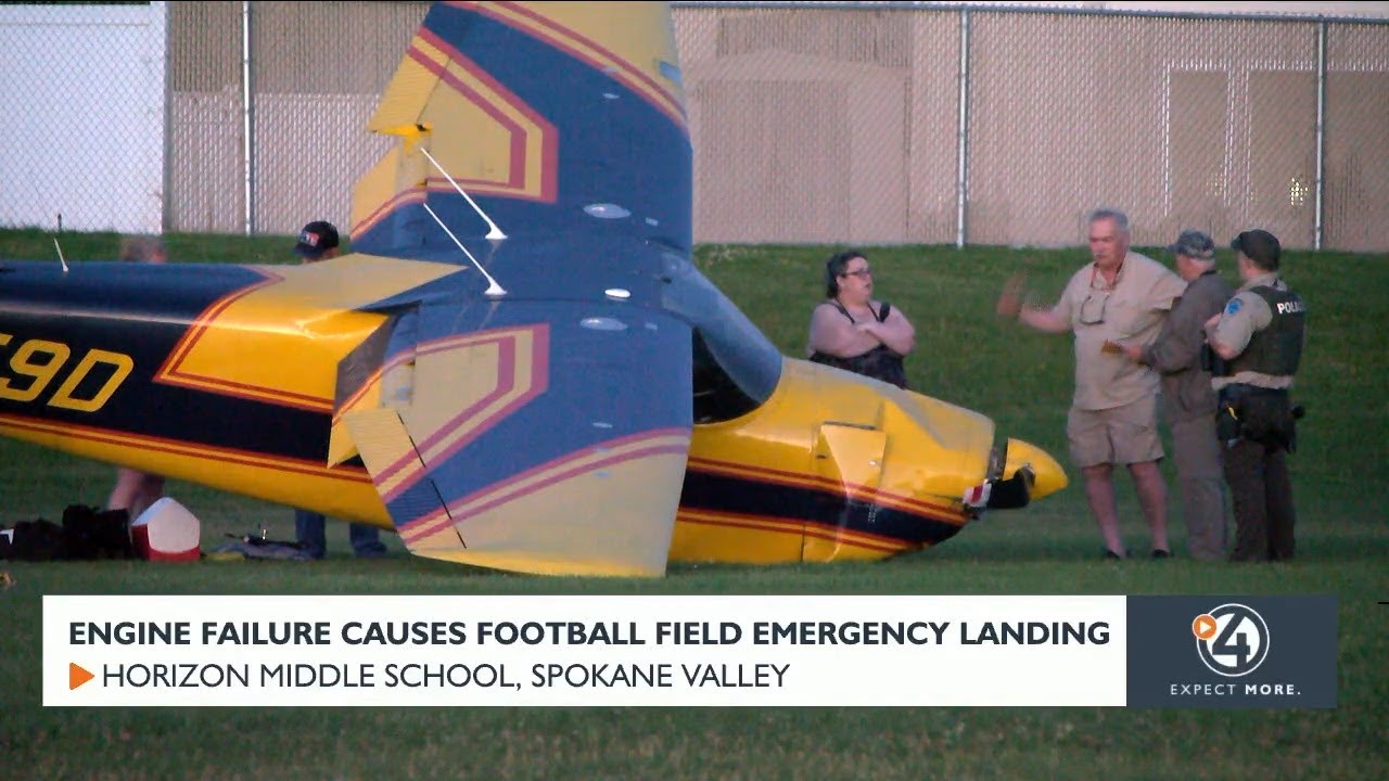 Engine failure causes football field landing - YouTube