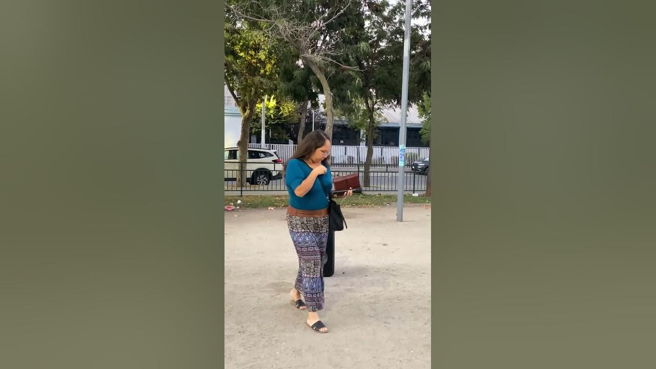 Predicando El Evangelio en las calles - YouTube