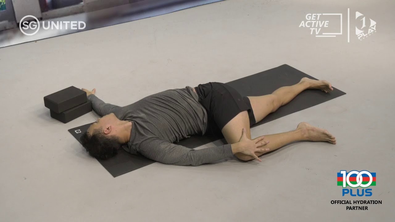 The Afternoon Stretch [Ep 27] | Basics with Shane from Yoga Movement ...