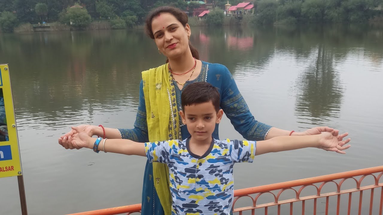 ये कौन आ गया हमारे घर में || pahadi lifestyle vlog || dimple pahadi ...