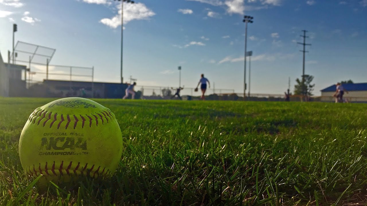 Belles Softball vs Albion - YouTube