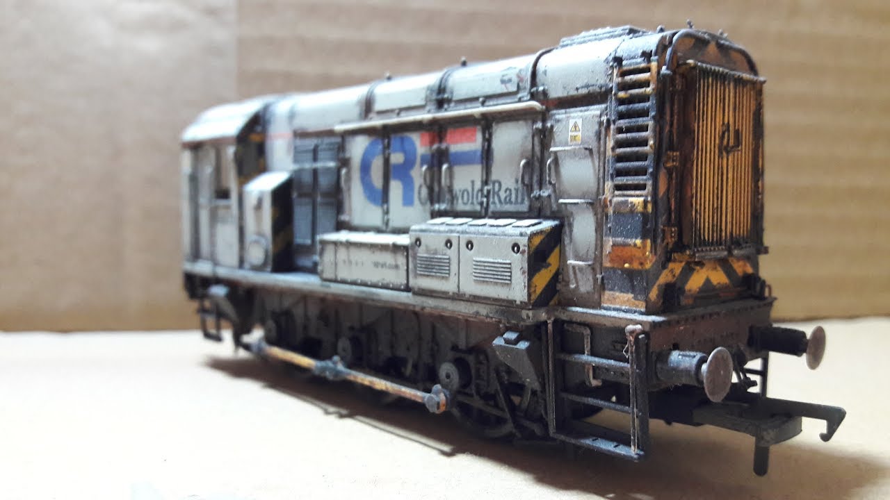 Hornby Class 08 Cotswold Rail livery review - YouTube