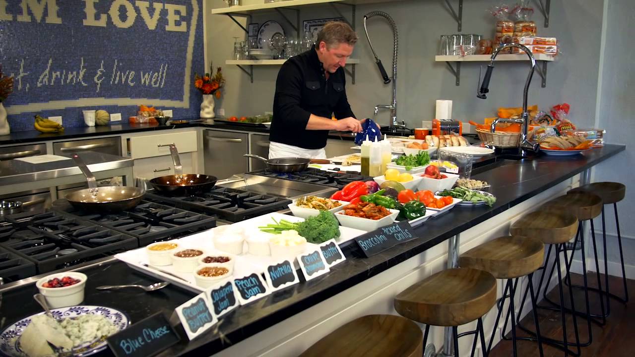 Chef Tim Love - shows a few of us bloggers how to use Leftovers! - YouTube