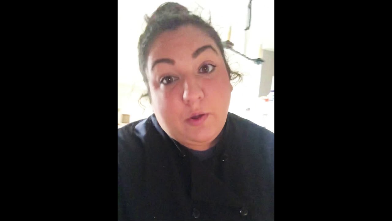 Culinary Video: Blanching and Shocking Vegetables - YouTube