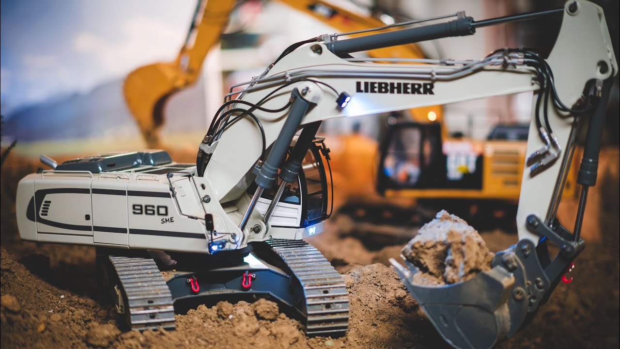 PREMACON Liebherr 960 SME and Custom CAT 352F excavators team work ...