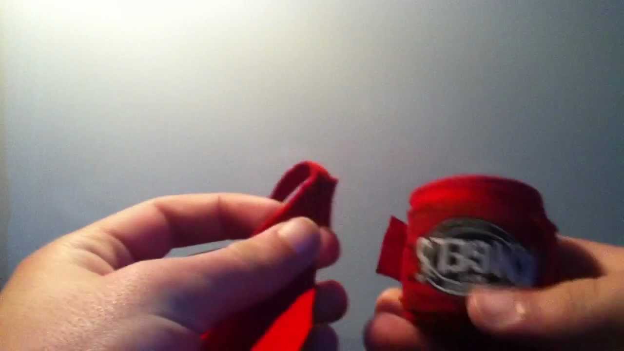 Bien mettre le bandage de boxe - Matériel boxe - Conseils Boxe pour ...