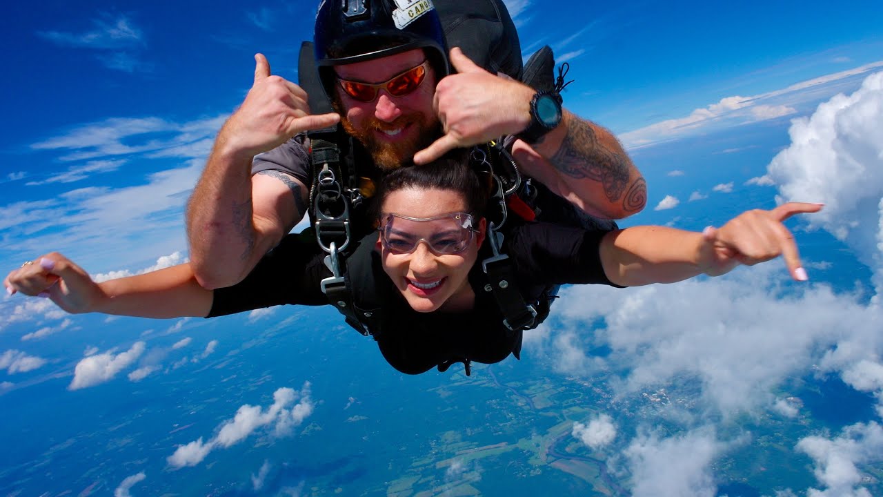 FACING MY BIGGEST FEAR!! | skydiving - YouTube
