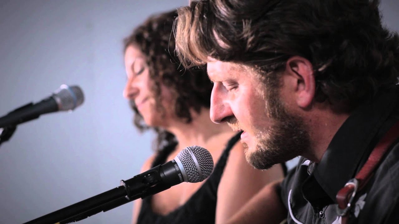 White Wall Sessions Chad Elliott "Wide Open Road" - YouTube
