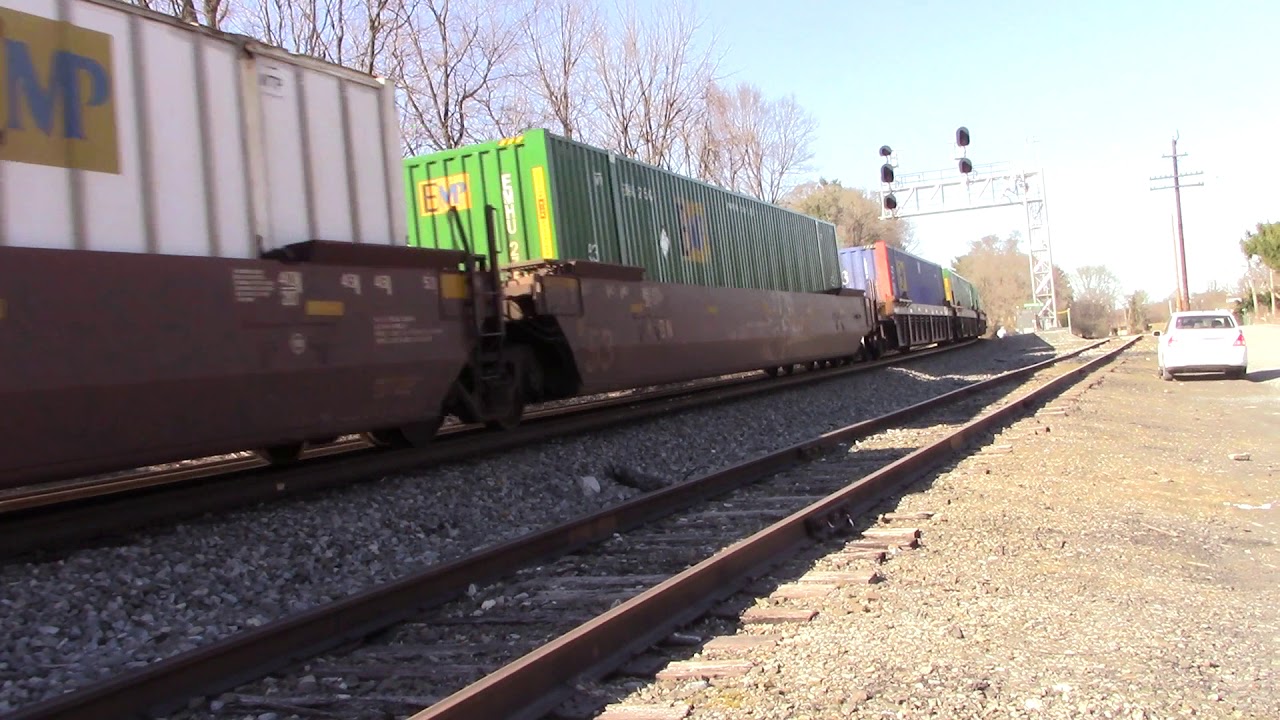 MVI 0948 ns 201??? intermodal train at Shenandoah junction wv - YouTube