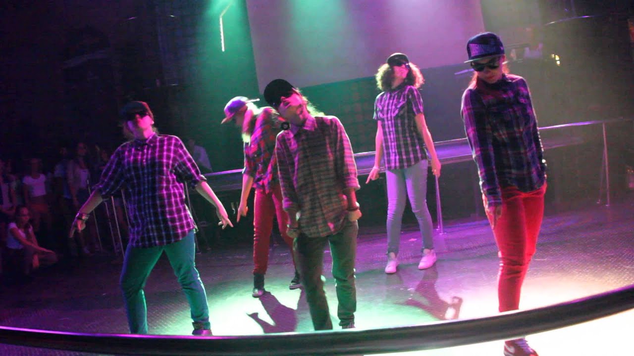 FRAULES Dance Centre - HIP-HOP show by students (Choreo D-man and ...