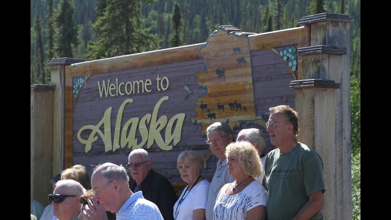 ALASKA US/CANADA Border - YouTube