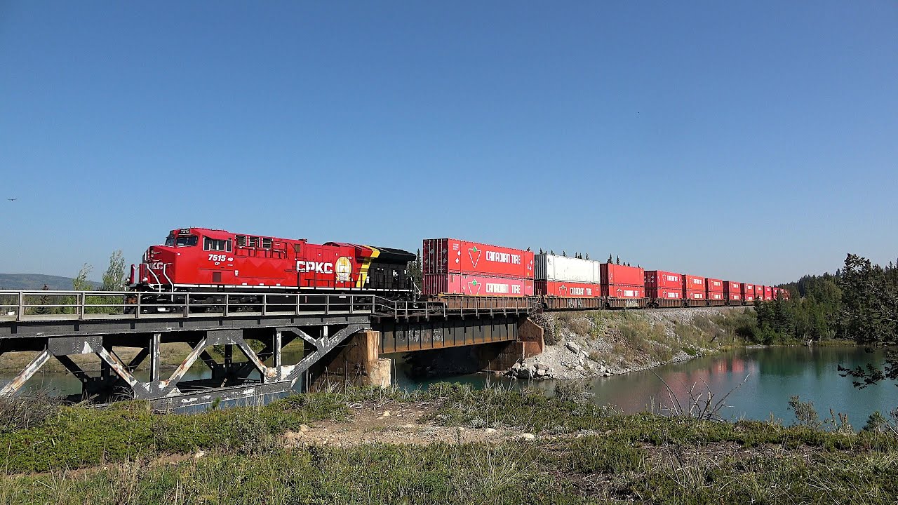 CPKC Seebe Trains 9/16/25 - YouTube