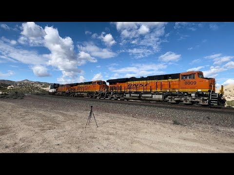 Double Header! NB Union Pacific & WB BNSF! UP Mojave & BNSF Cajon Subdivisions. 360 Panoramic ...