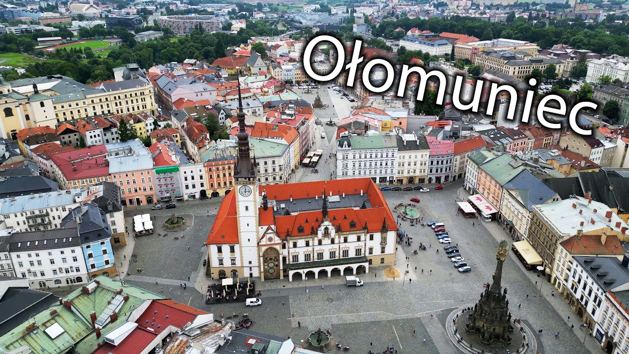 Olomouc 4K - Ołomuniec - Rynek Górny - Ratusz, Kolumna Trójcy ...