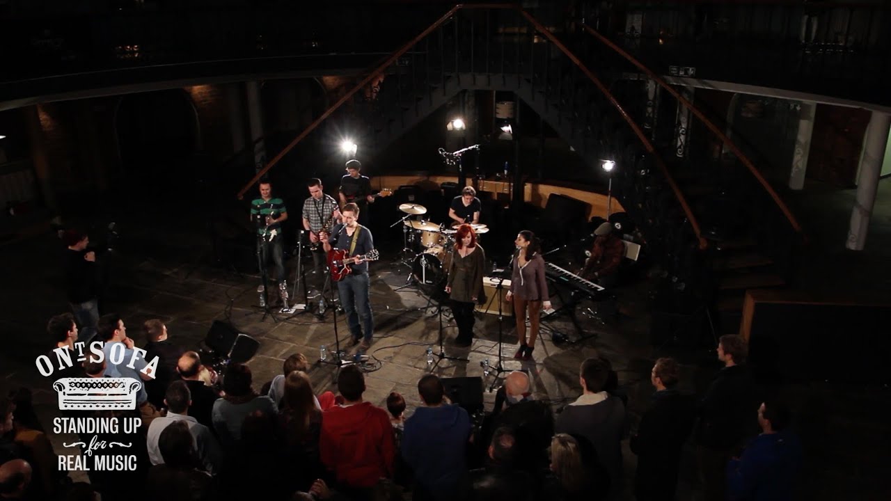 Tom Gee Band - Listen To Yourself - Ont Sofa Live at Leeds Corn ...
