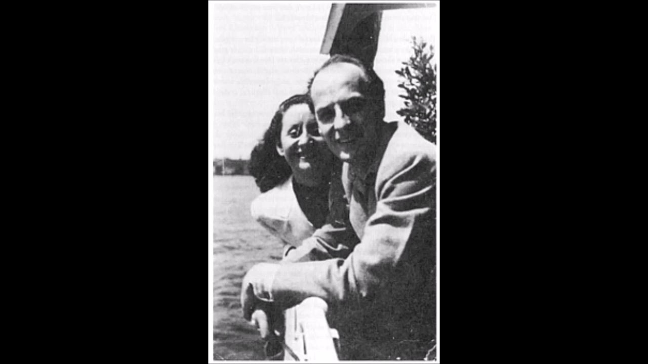 Conny Stuart en Wim Sonneveld (live) Scène (“A la Carte”) (30), 1957 ...