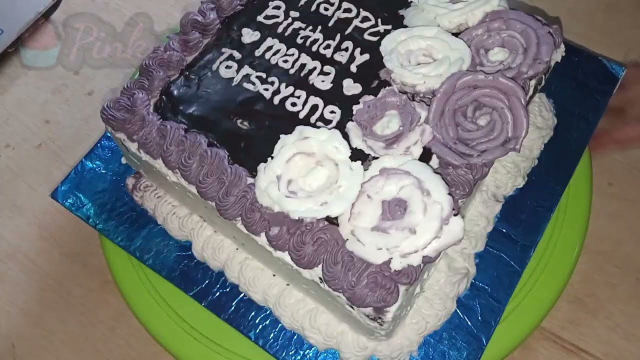 menghias kue bentuk kotak yg simple || Square cake decorating tutorial ...