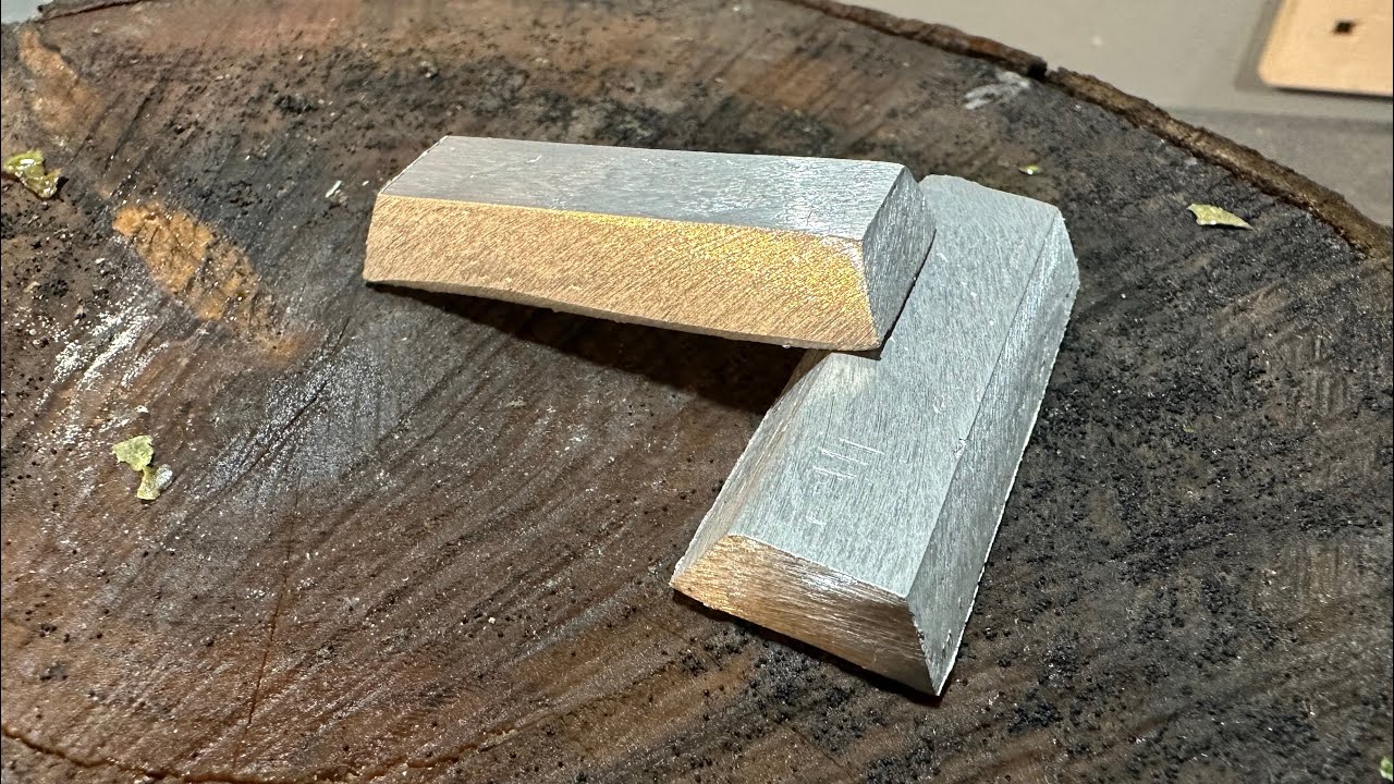 Sand casting a miniature ingot from aluminium - asmr - 10 kg devil ...