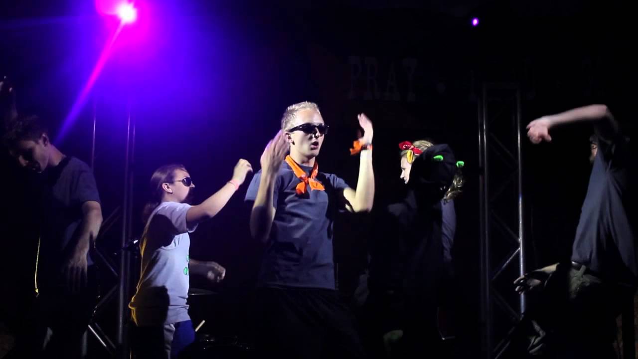 Super Ninja Gummy Bear - Official Video - YouTube