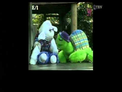 Kids Like You puppet skit with Penelope Turtle - YouTube