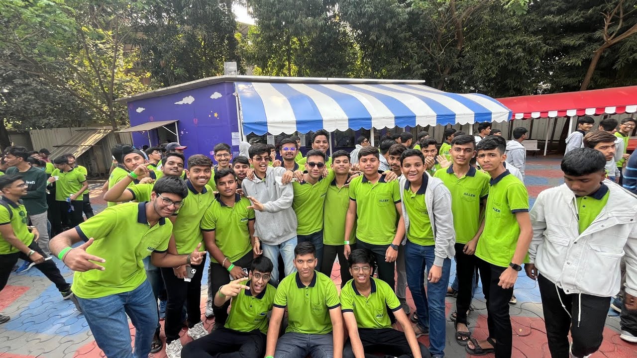 ALLEN Ki public pahuchi Imagicaa 😉! ft - @vinayshinde_01 - YouTube