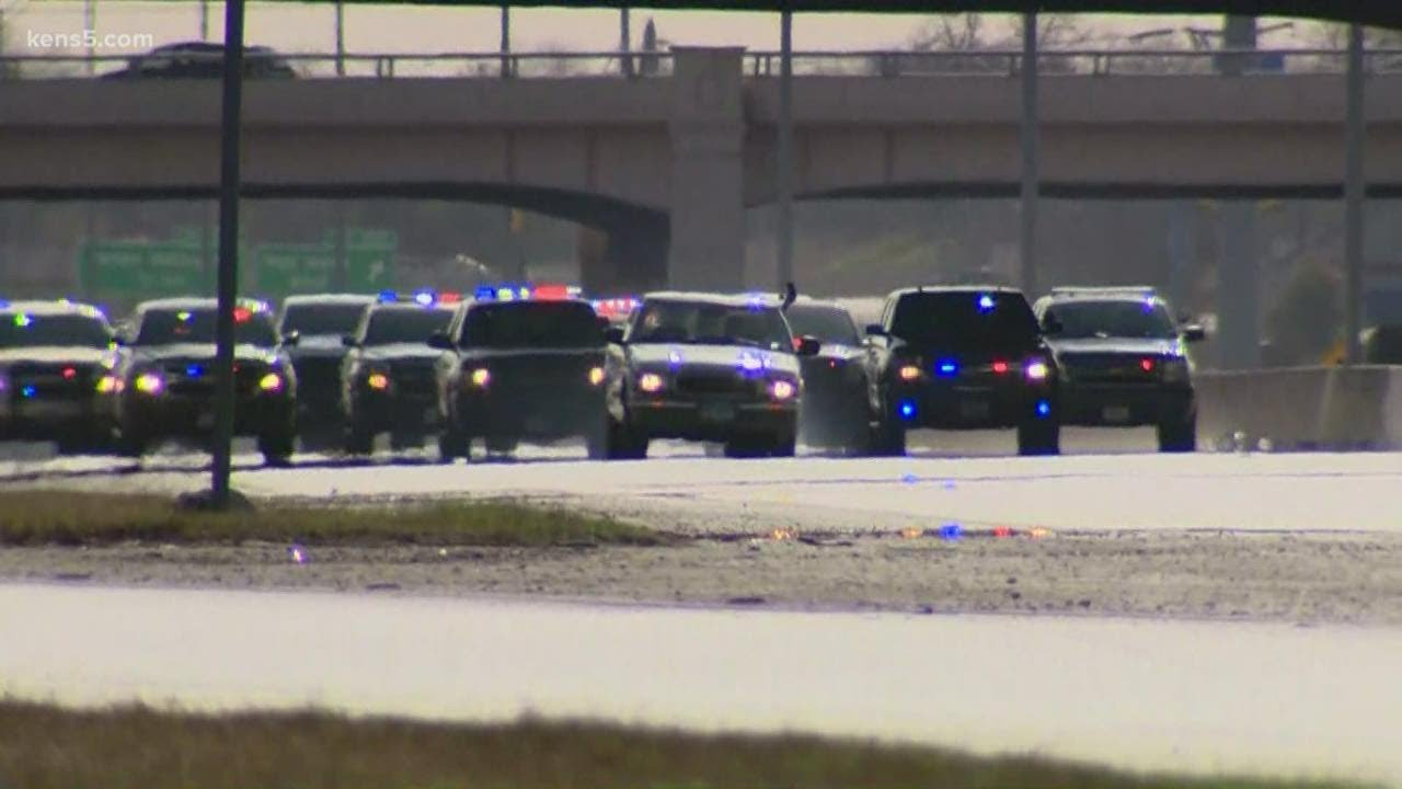 Dozens of Texas police cruisers engage in highway chase of wanted man ...