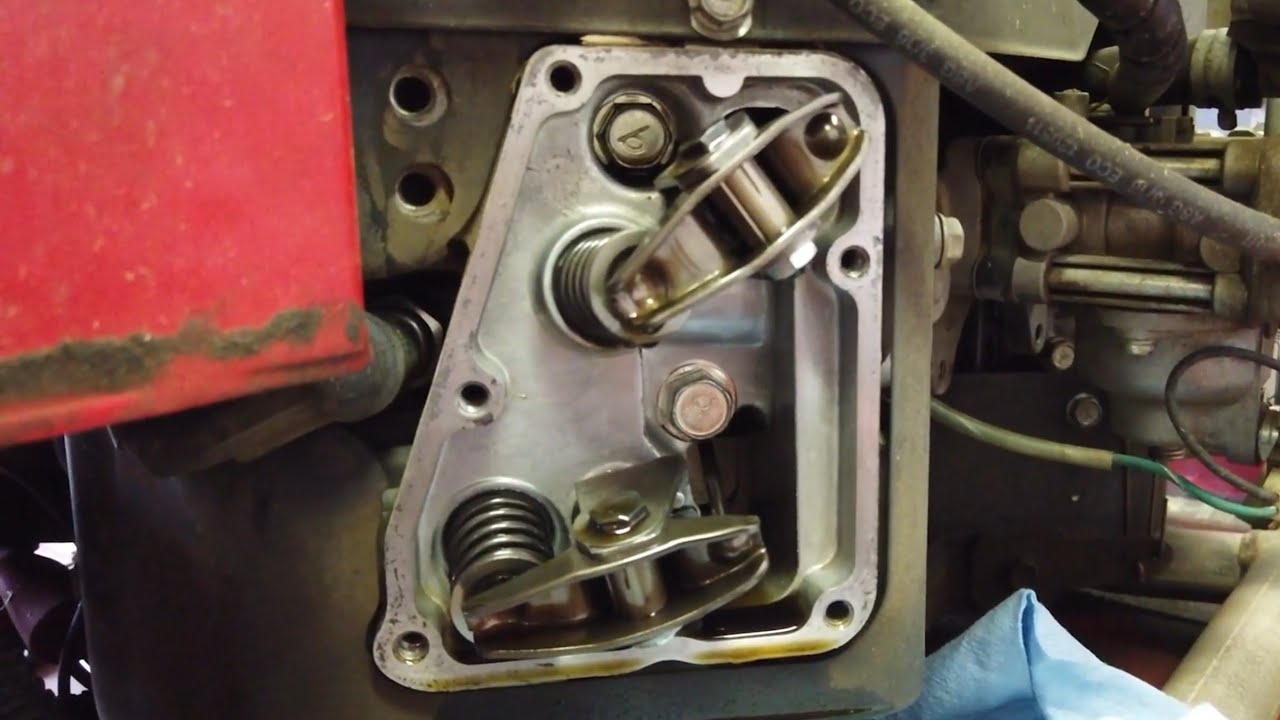INSIDE an engine that ran Mobil 1 full synthetic oil for 1100 hours ...