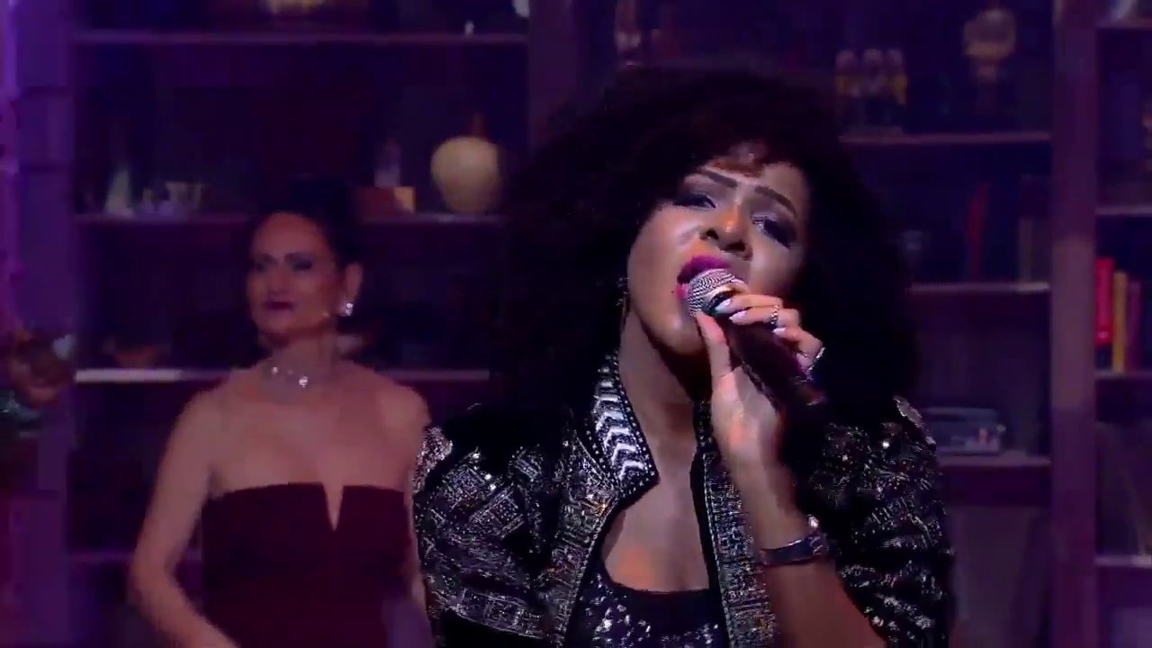 Jamily - Você é capaz- Ao Vivo no programa Ritmo Brasil na RedeTV - YouTube