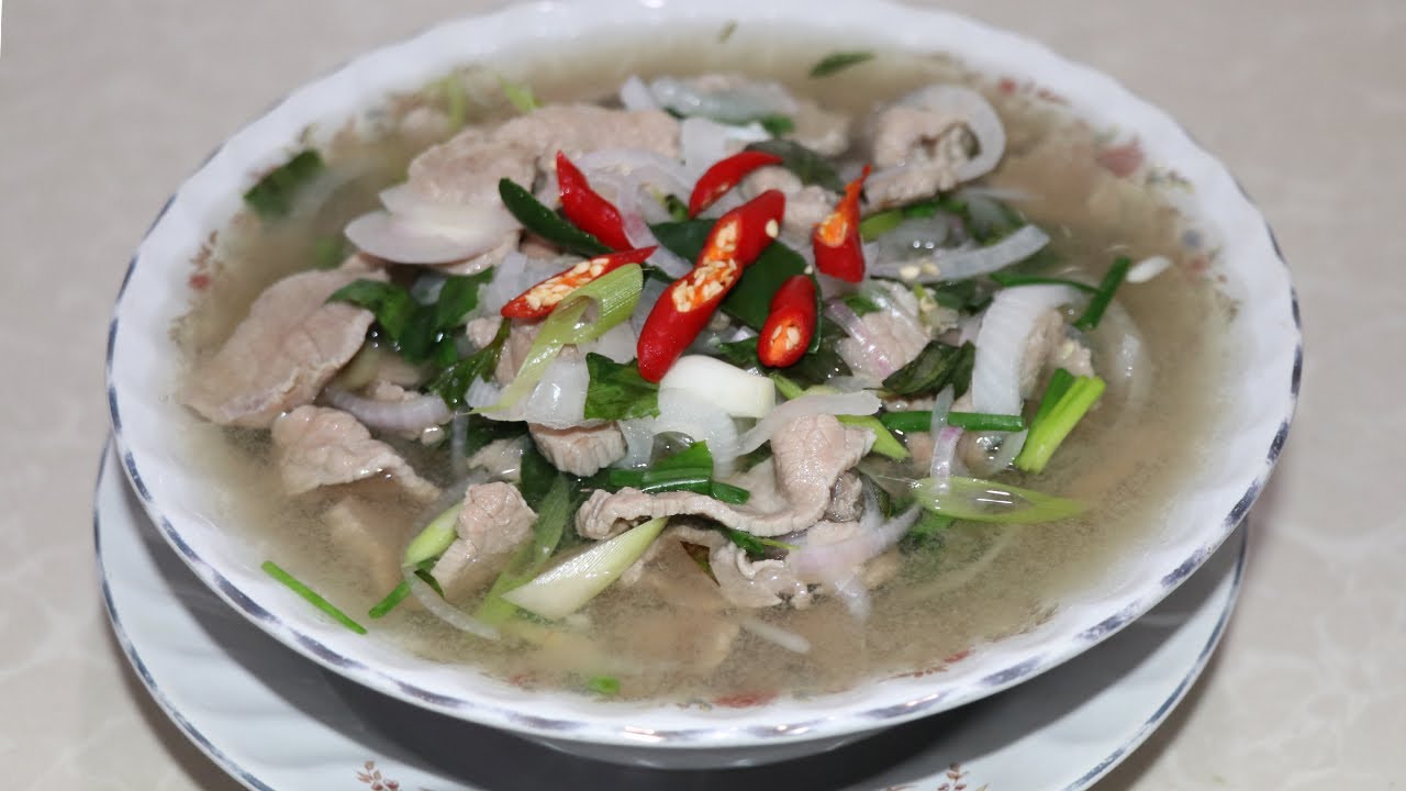 របៀប ស្ងោជ្រក់សាច់គោ -Asian Food- [Chhen Touch] - YouTube